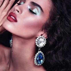 Las 12 mejores tendencias en Aretes de moda 2023 a probar este año